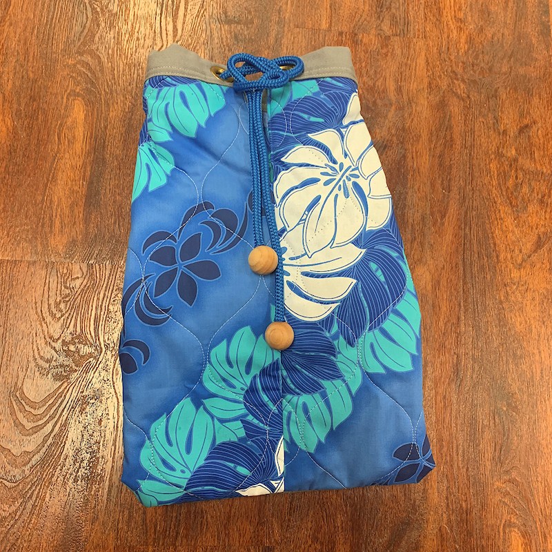 Quilted Hula Bag, Medium Details - Aloha Hula Supply