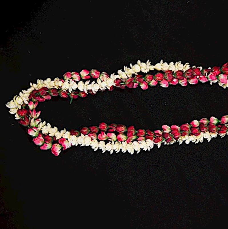 Twisted Rosebud Pikake Lei Details - Aloha Hula Supply